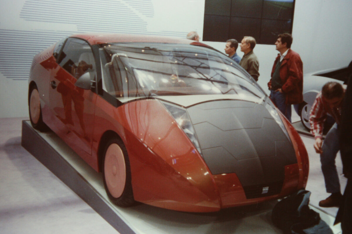 April 1996. Autosalon Turin. Weltpremiere bei Mercedes-Benz. Zwei Jahre ...